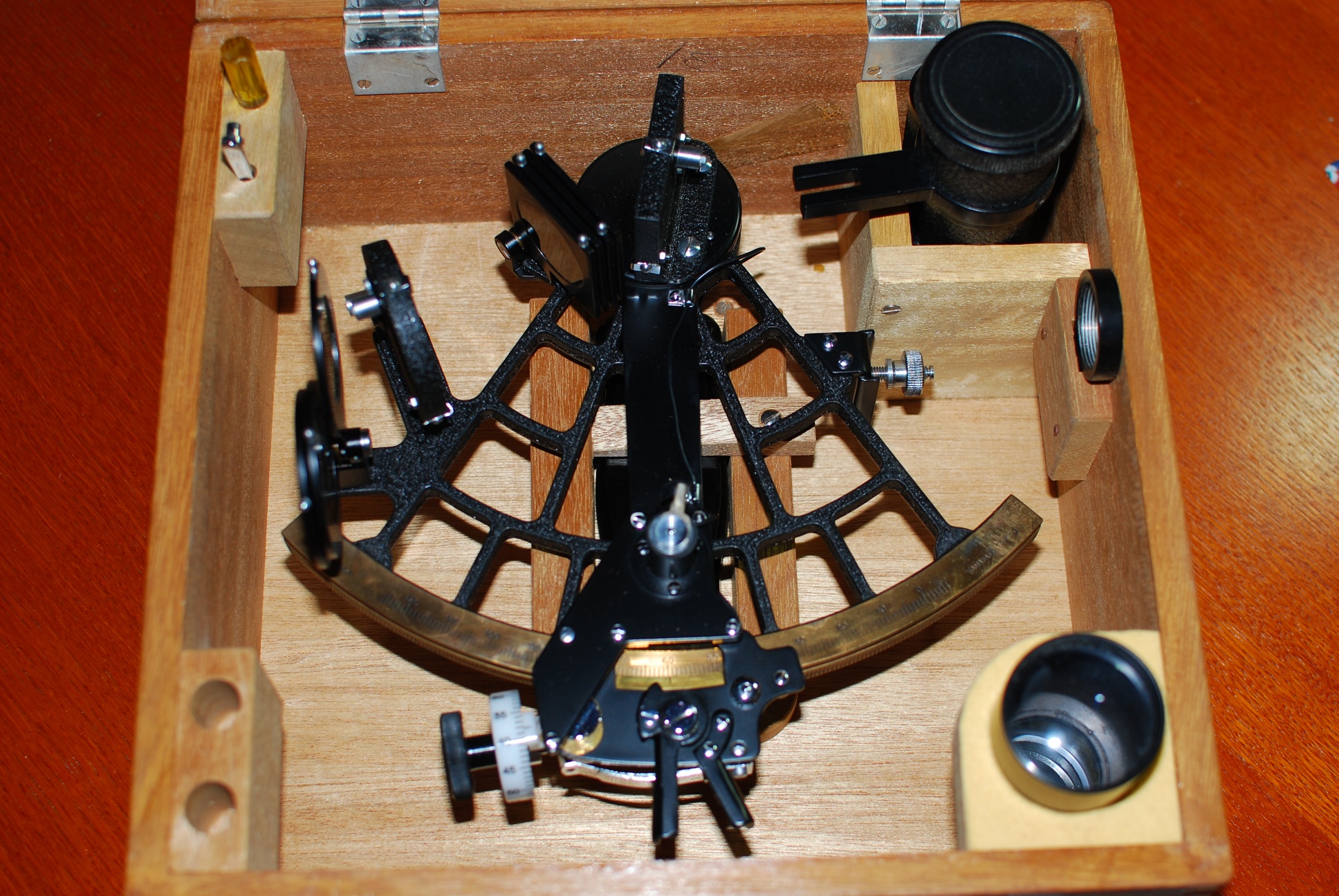 Free Antique Collectible And Art Appraisals Online Submit Your Item For Expert Valuation At